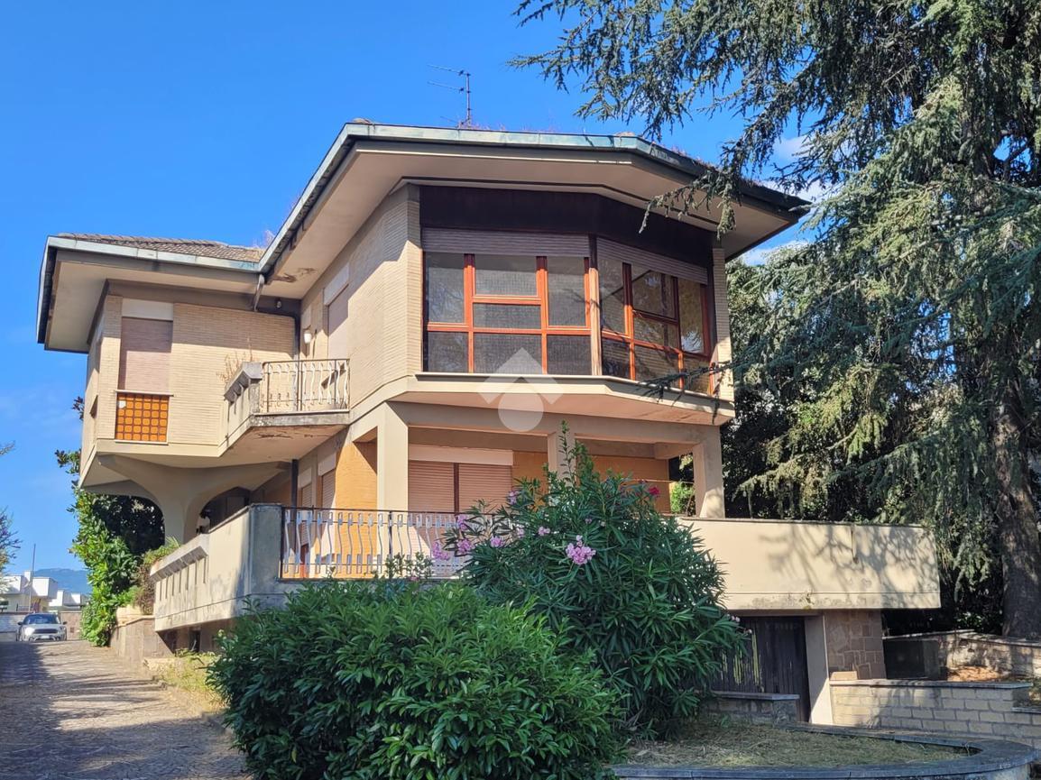 Villa in vendita a Gallicano Nel Lazio