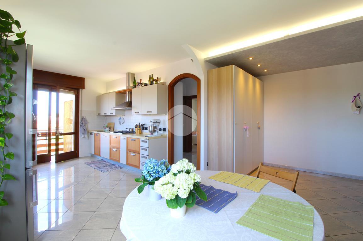 Appartamento in vendita a Castelnuovo Del Garda