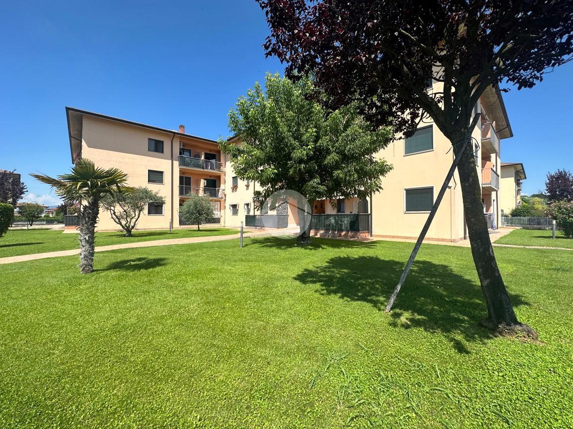 Appartamento in vendita a Castelnuovo Del Garda