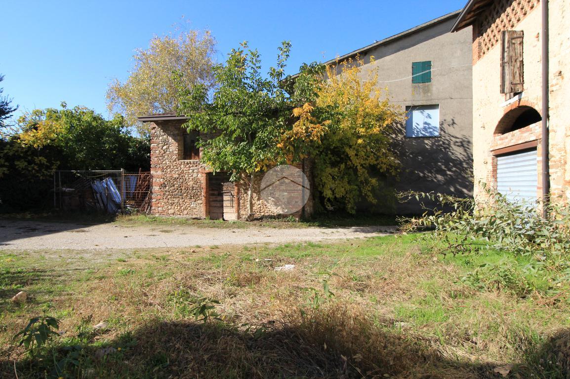 Rustico in vendita a Castelnuovo Del Garda