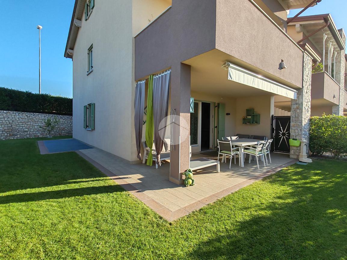 Appartamento in vendita a Castelnuovo Del Garda