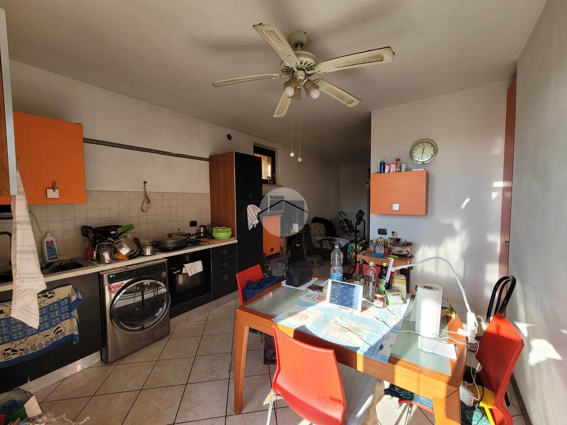 Appartamento in vendita a Castelnuovo Del Garda Foto-14