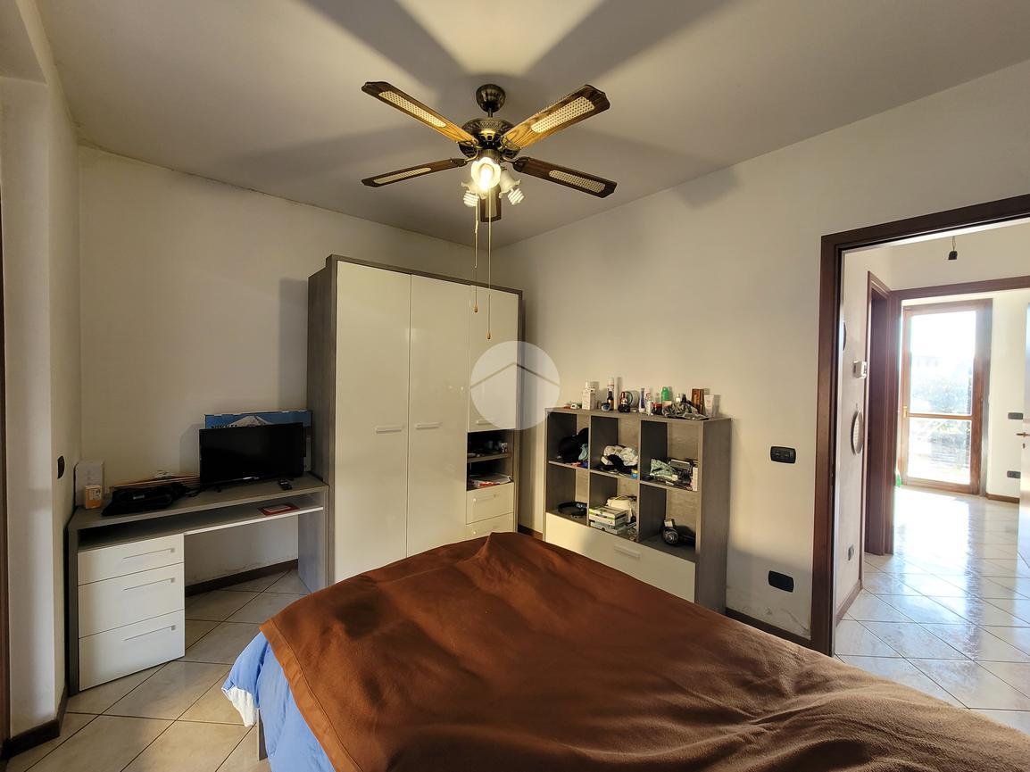 Appartamento in vendita a Castelnuovo Del Garda Foto-23