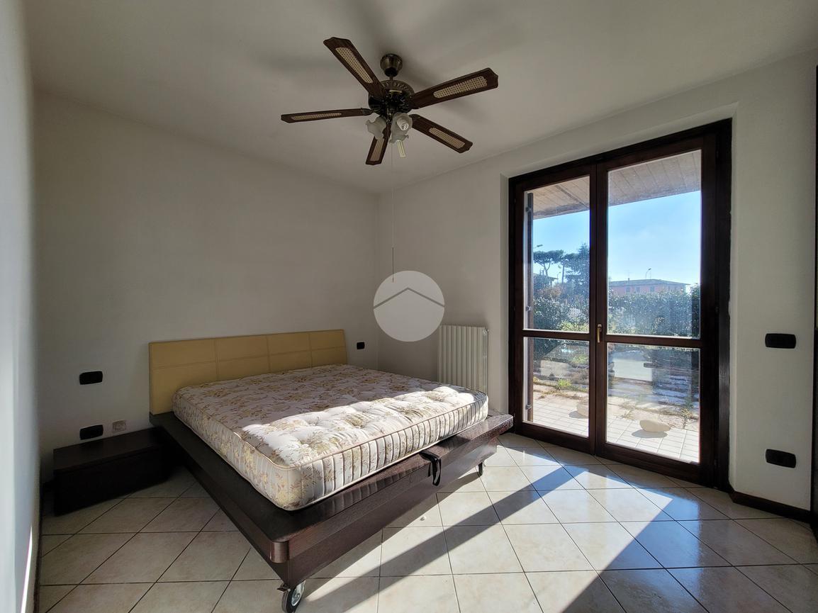 Appartamento in vendita a Castelnuovo Del Garda Foto-21