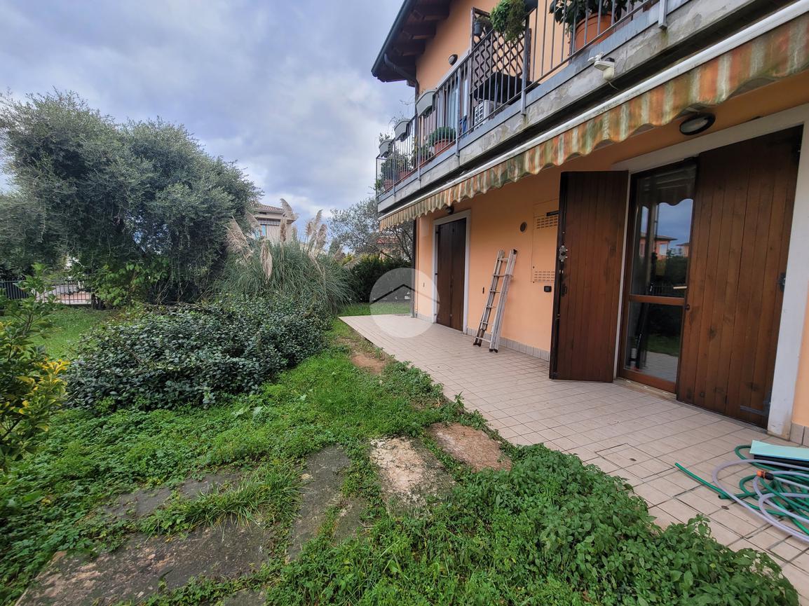 Appartamento in vendita a Castelnuovo Del Garda Foto-5