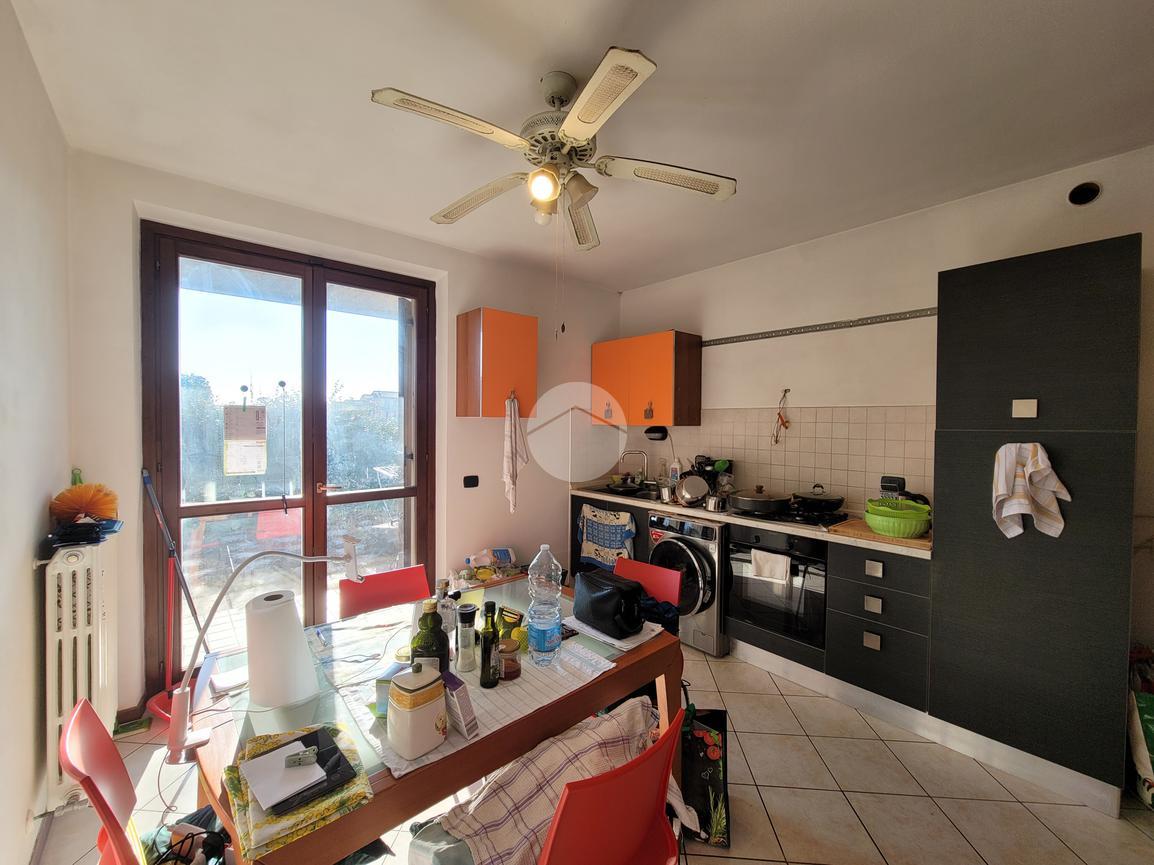 Appartamento in vendita a Castelnuovo Del Garda Foto-16