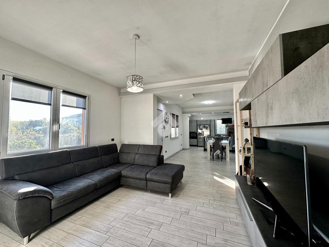 Villa in vendita a Sona Foto-3