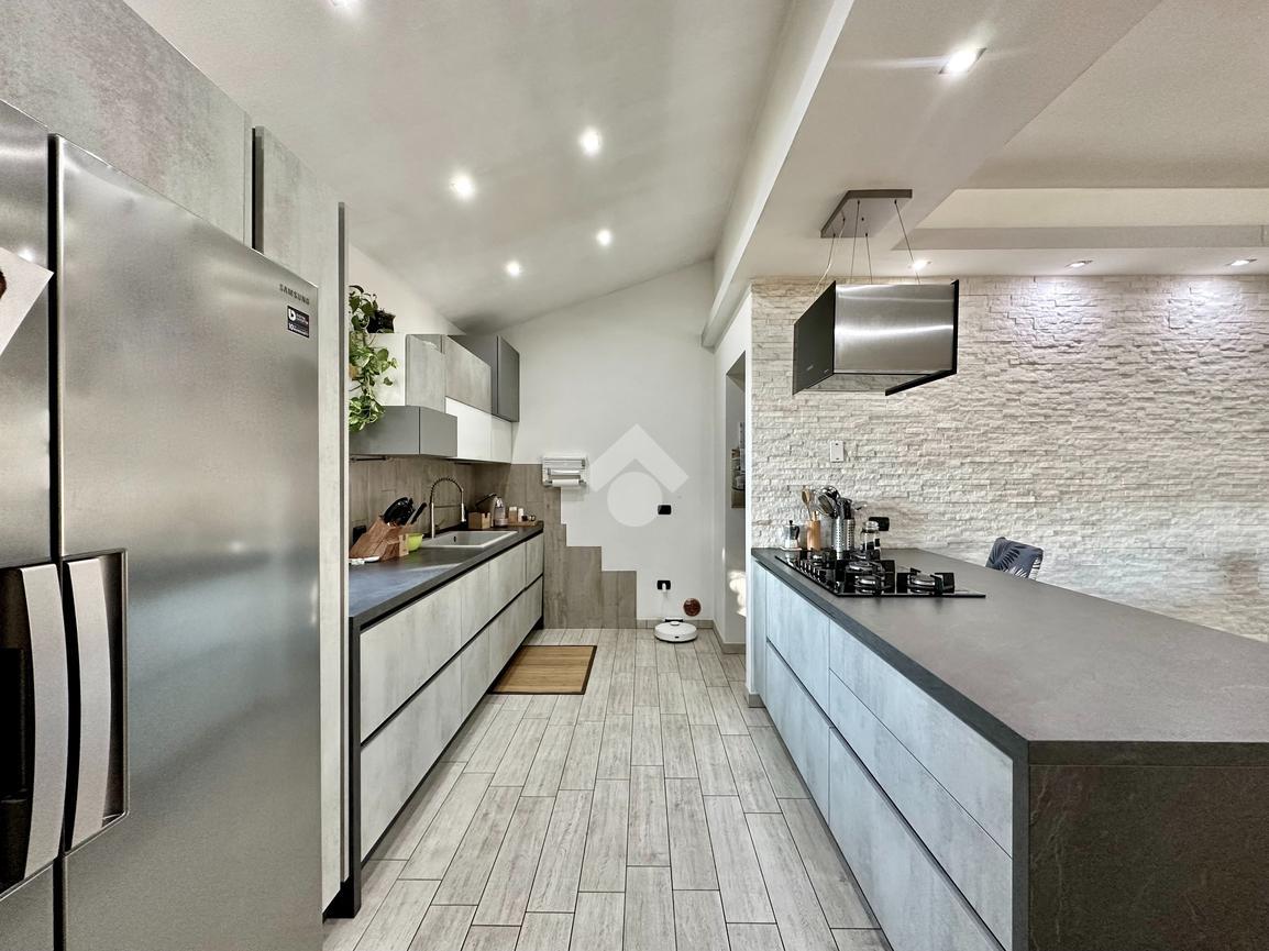 Villa in vendita a Sona Foto-7