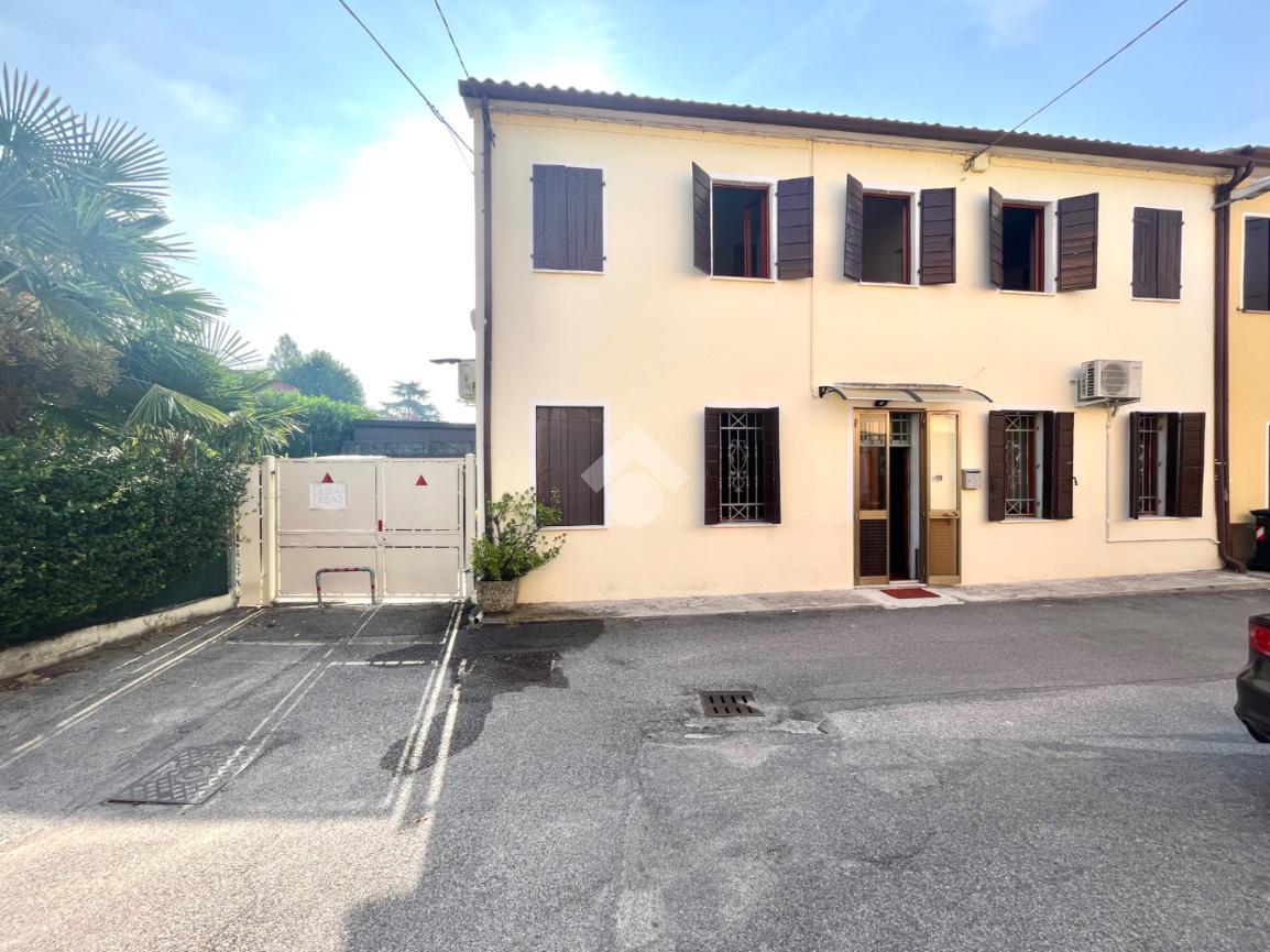 Casa indipendente in vendita a Padova