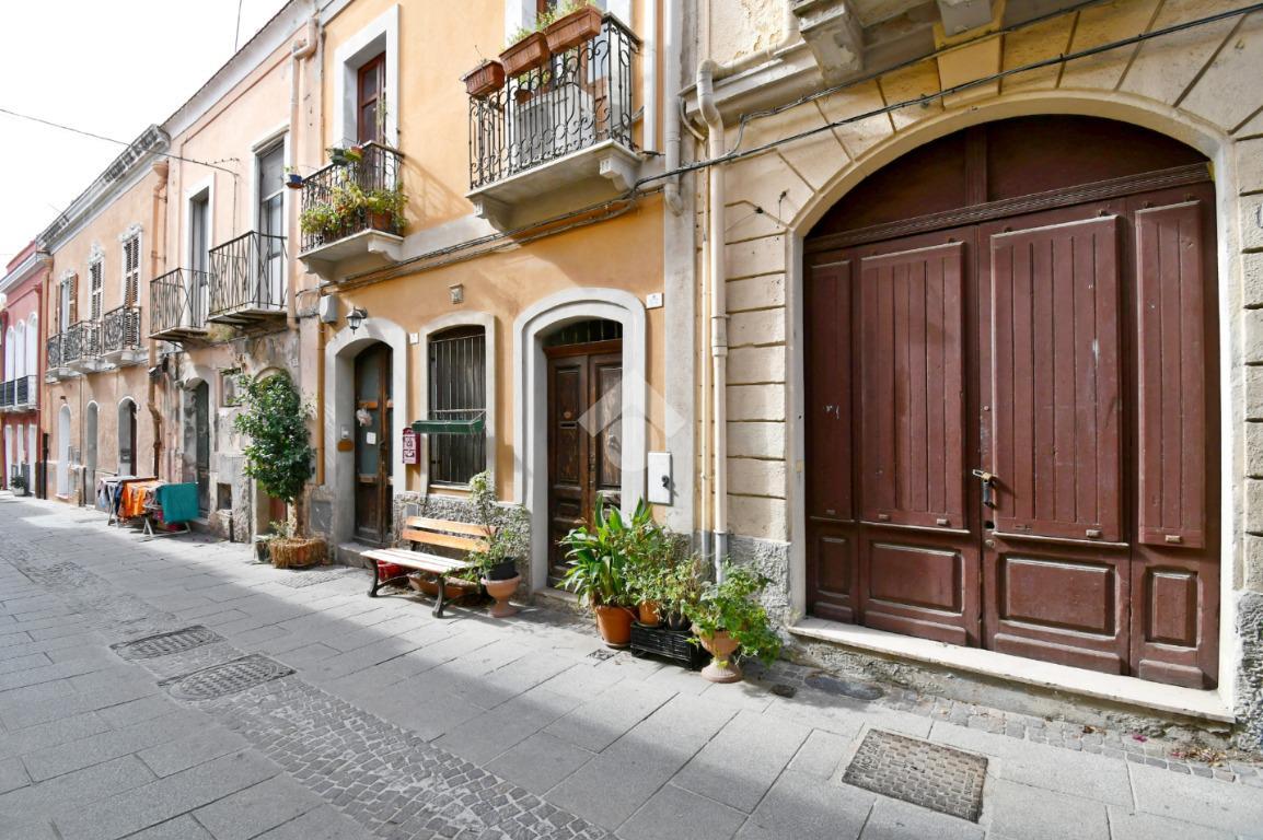 Negozio in affitto a Cagliari
