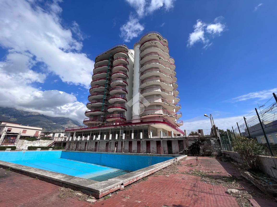 Negozio in vendita a Formia