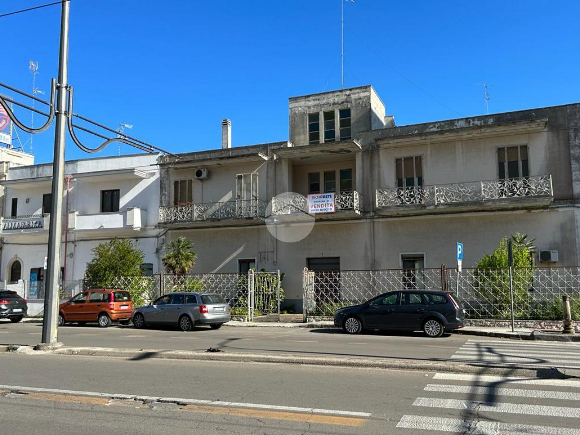 Palazzo in vendita a Lecce