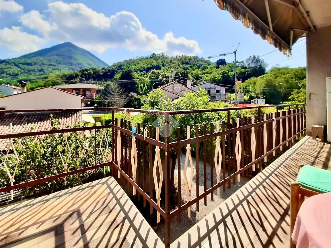 Villa in vendita a Rovolon