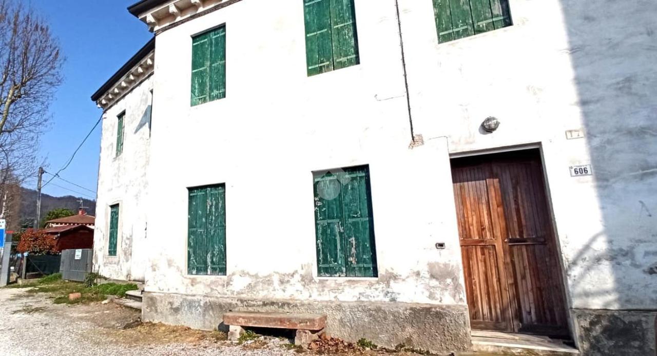 Villa a schiera in vendita a Vo'