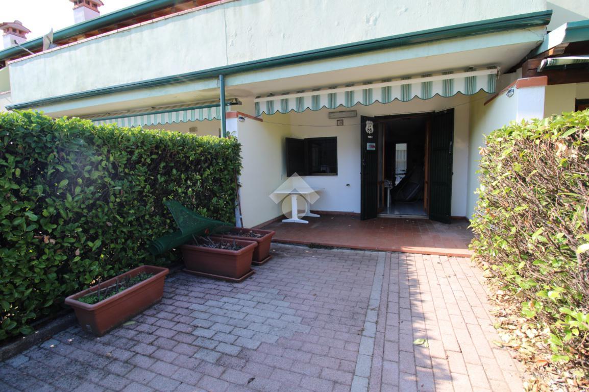 Villa a schiera in Viale dei Fiori- Via Gigli 87, Eraclea