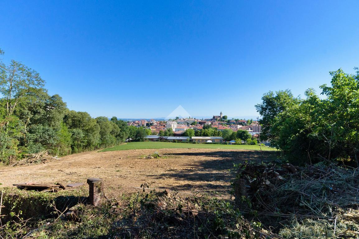 Casa indipendente in vendita a Chieri