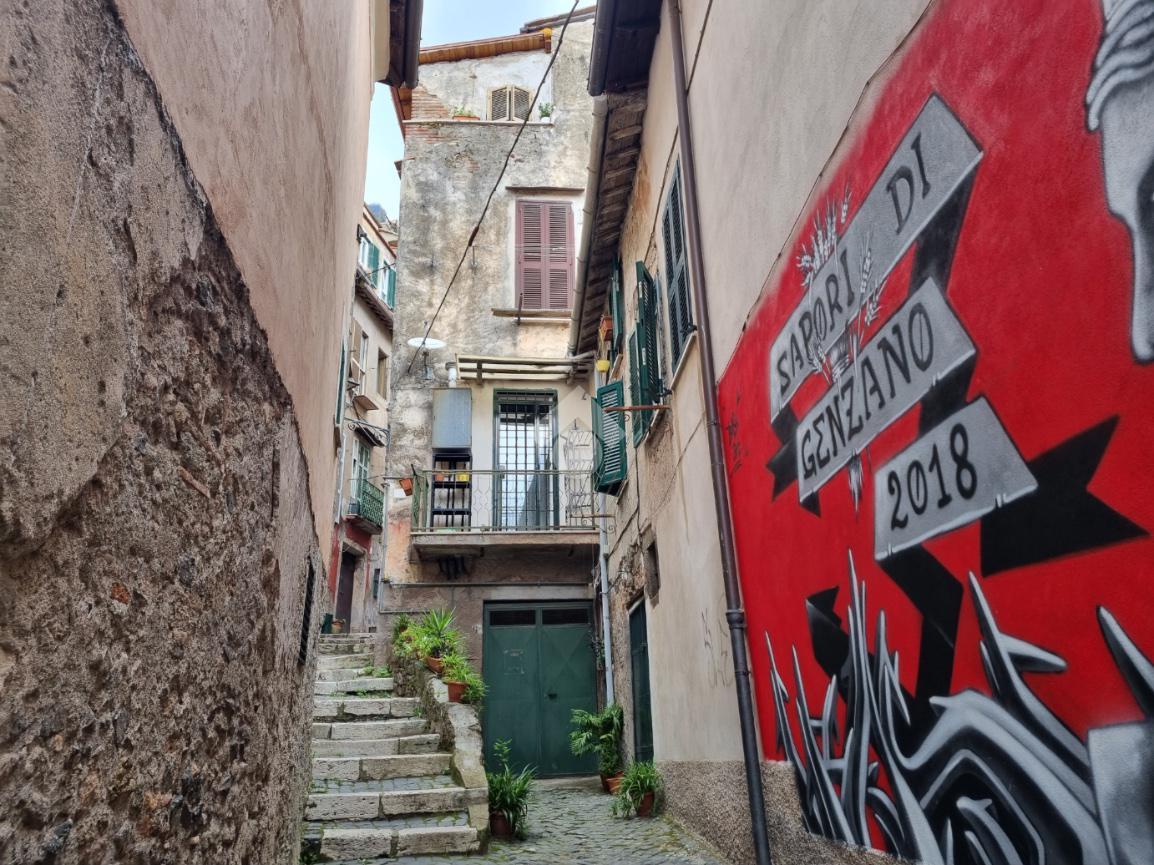 Casa indipendente in vendita a Genzano Di Roma