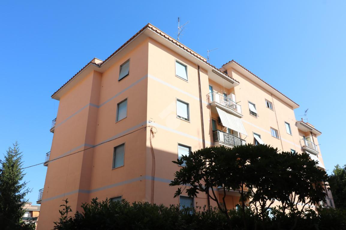 Appartamento in vendita a Genzano Di Roma