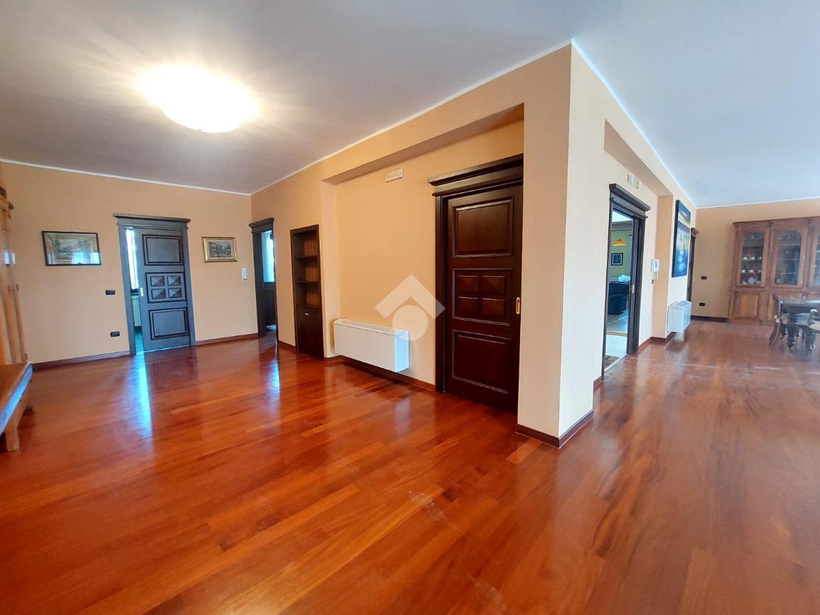 Villa in vendita a Strongoli Foto-18