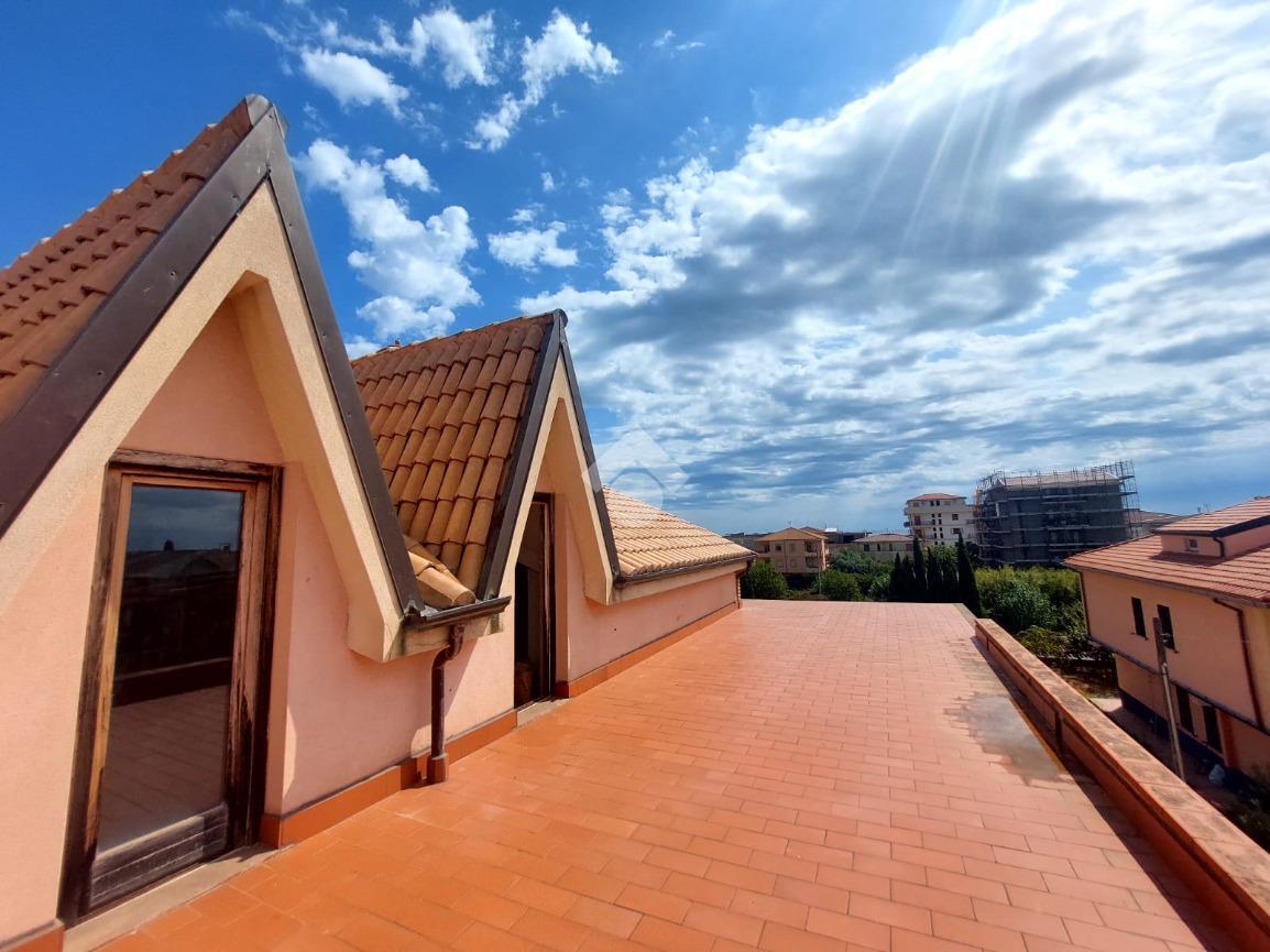 Villa in vendita a Strongoli Foto-33