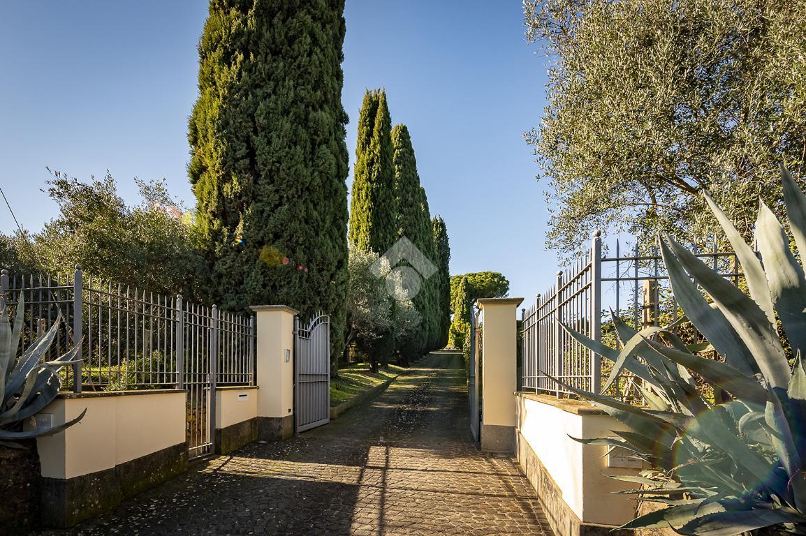 Villa in vendita a Genzano Di Roma
