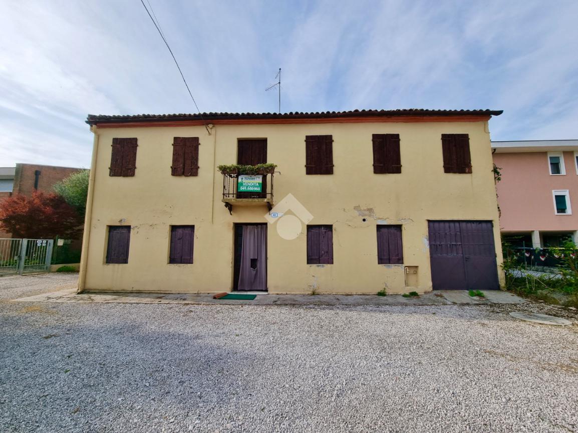 Casa indipendente in vendita a Padova
