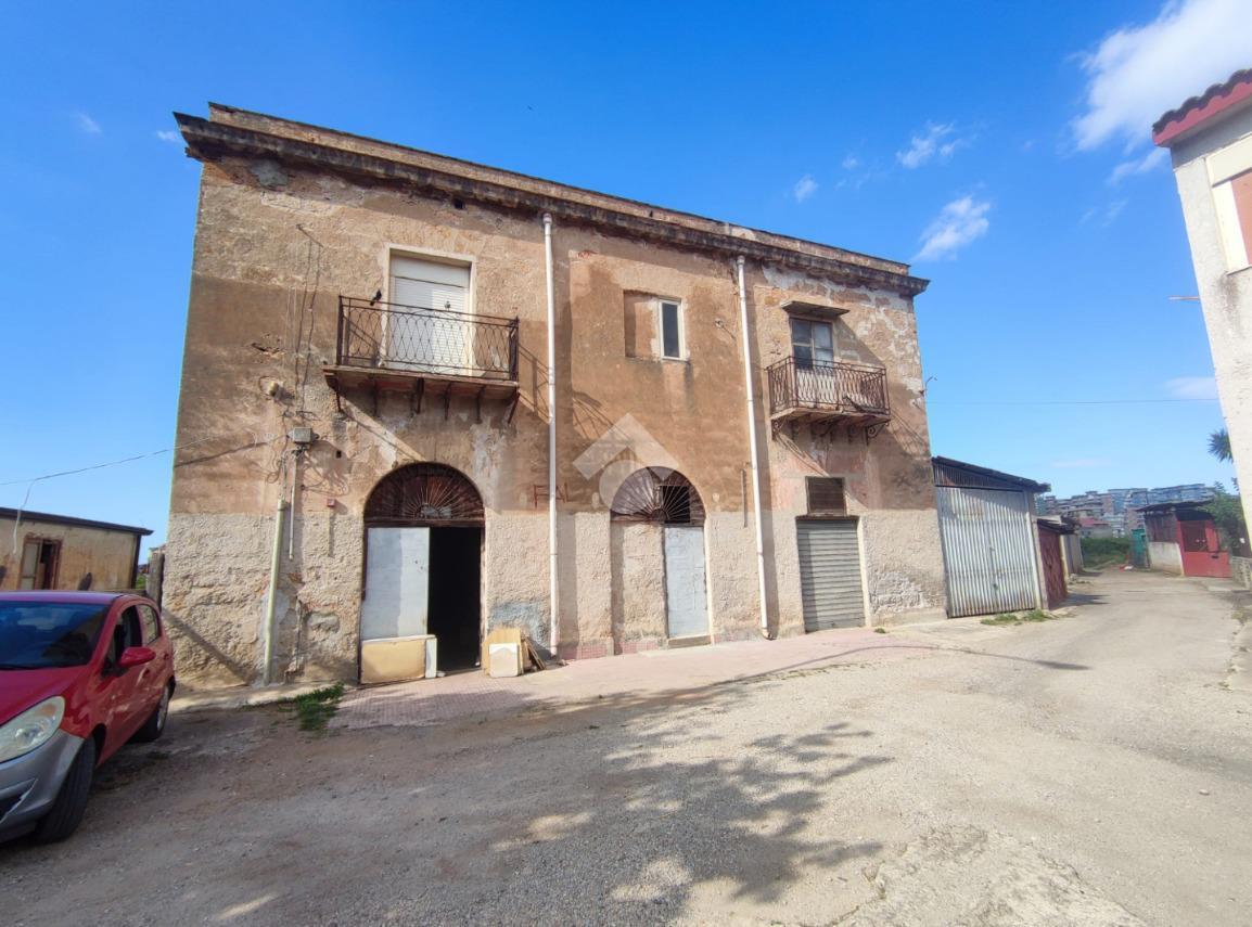 Appartamento in vendita a Palermo