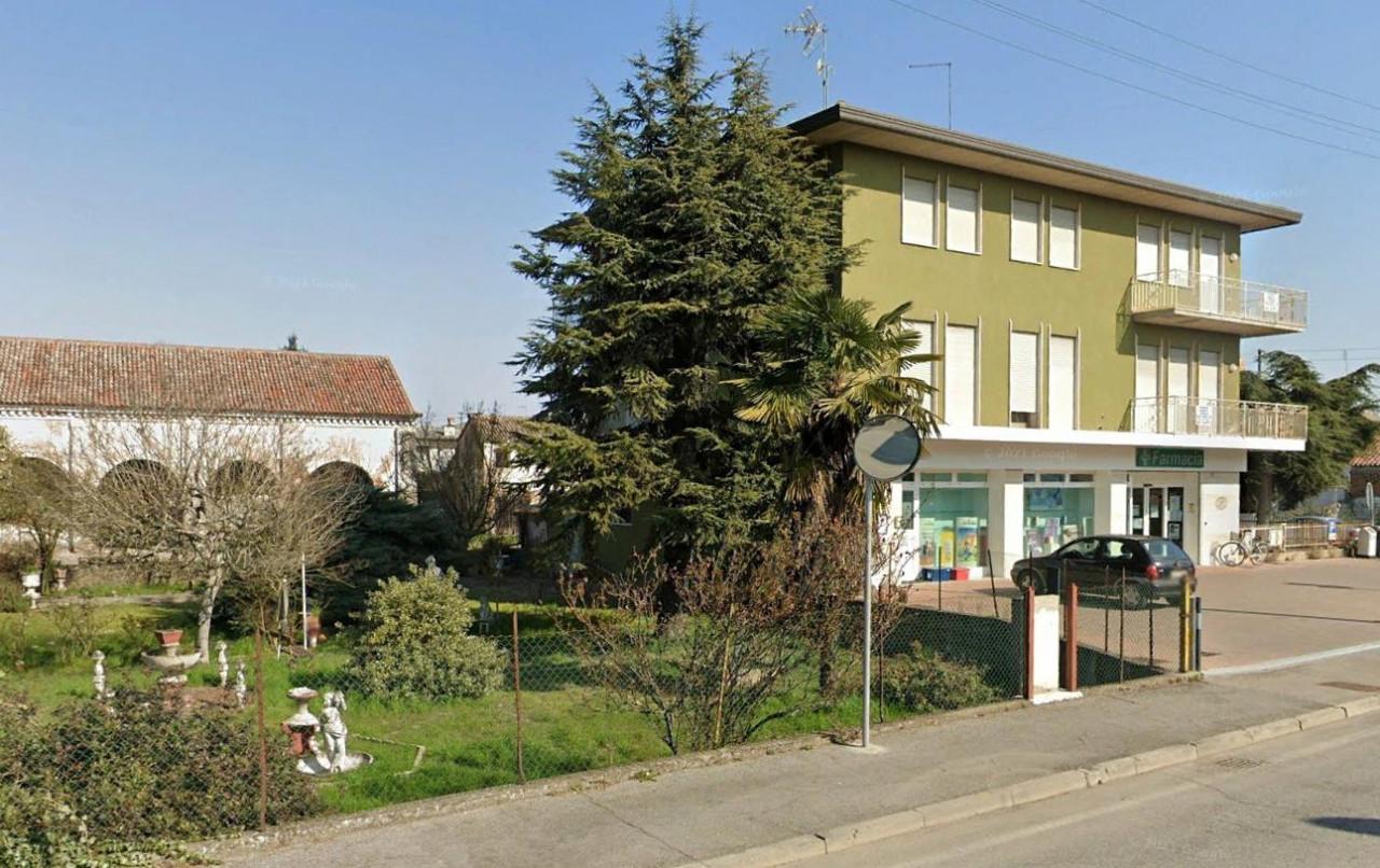 Palazzo in vendita a Agna