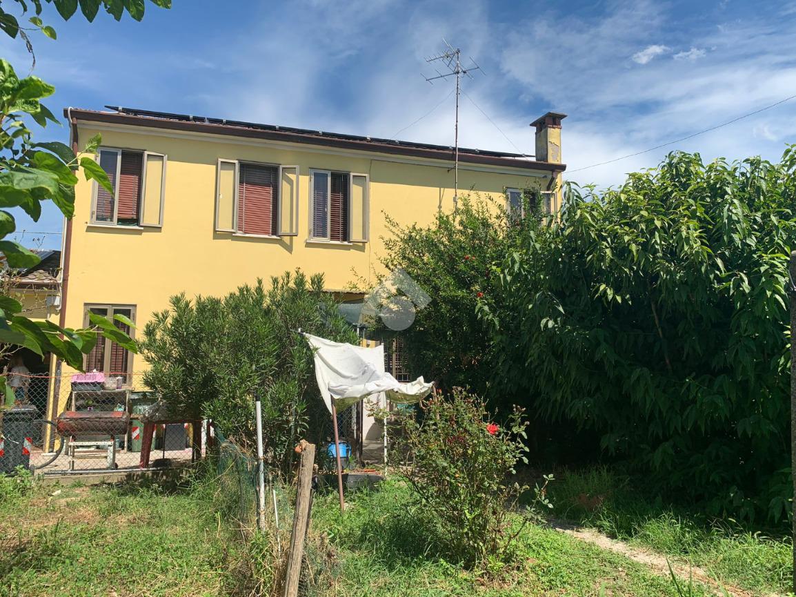 Villa in vendita a Ceregnano