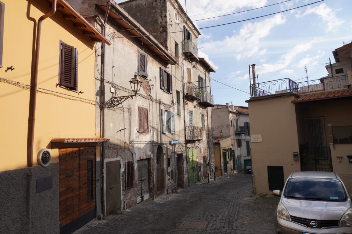 Appartamento in vendita a Ariccia