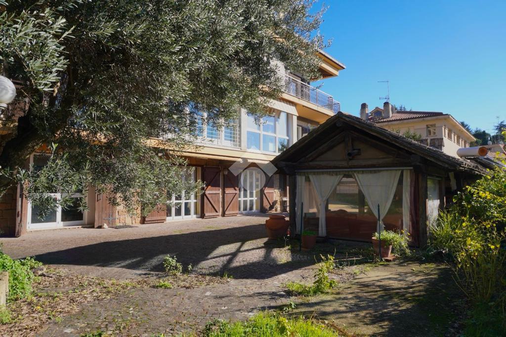 Appartamento in vendita a Albano Laziale