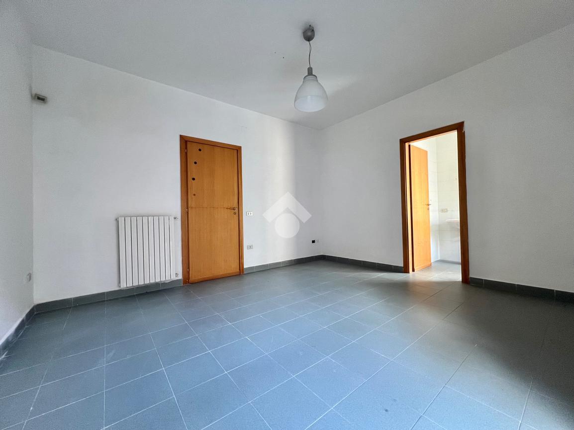 Ufficio in affitto a Melito Di Napoli