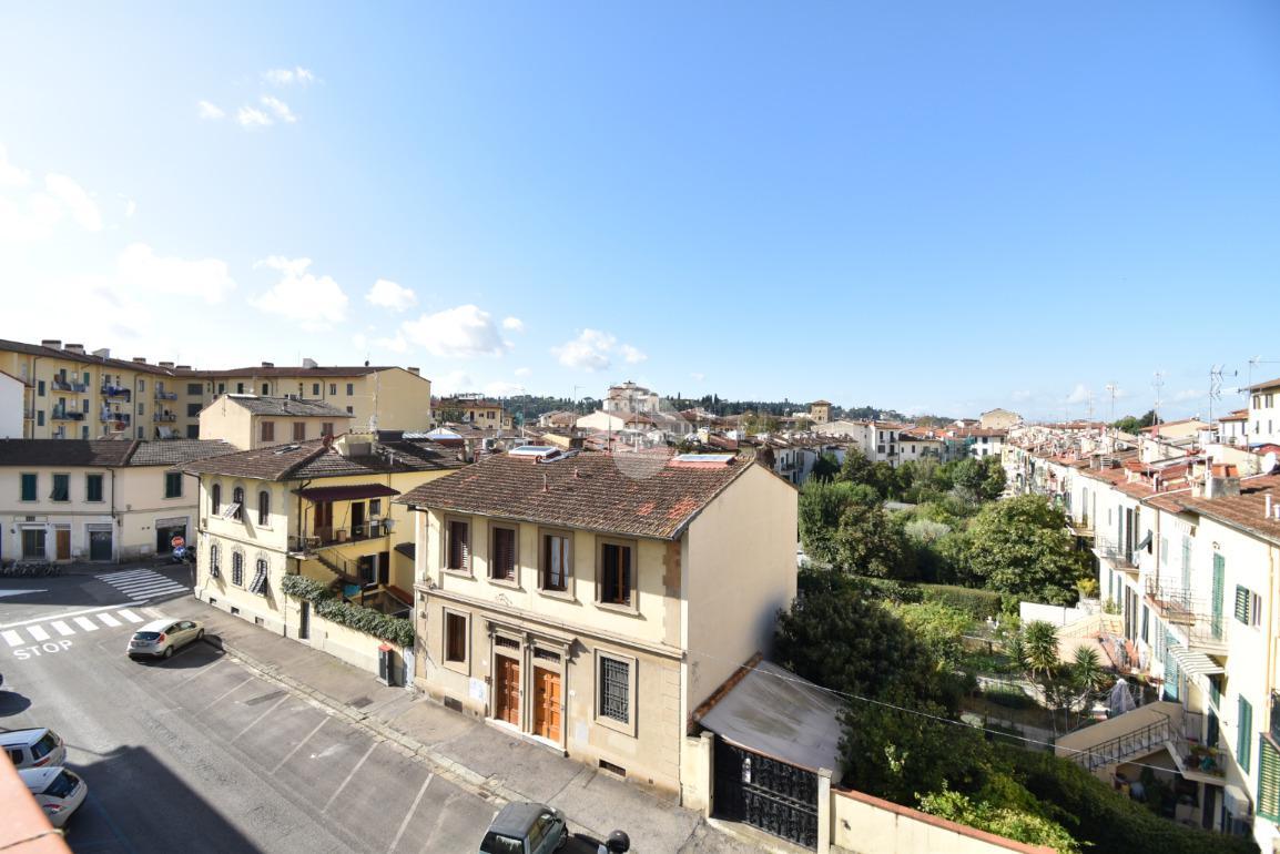Appartamento in vendita a Firenze
