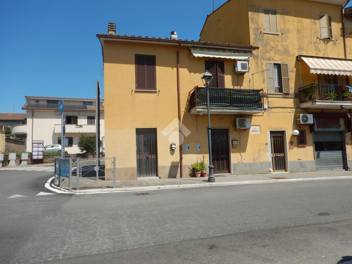 Appartamento in vendita a Castel Sant'Elia