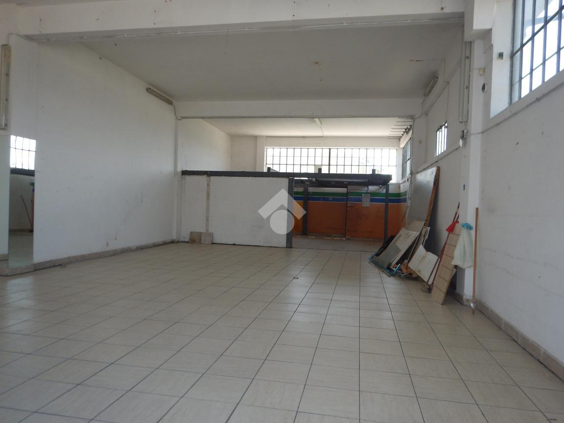 Negozio in vendita a Nepi