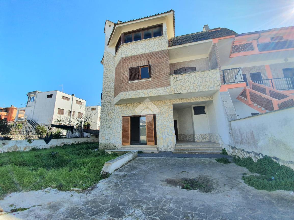 Villa in vendita a Ardea