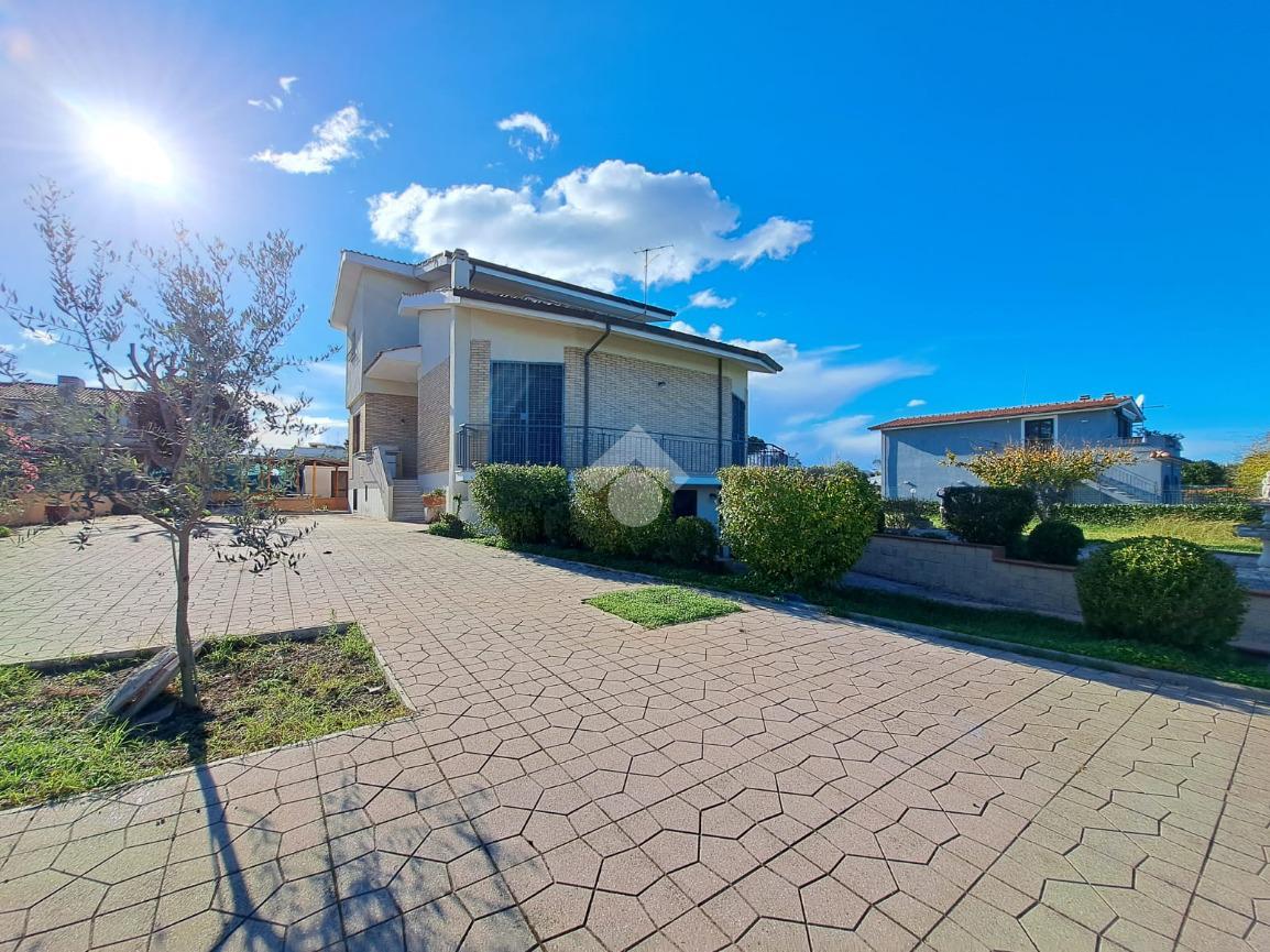 Villa in vendita a Ardea