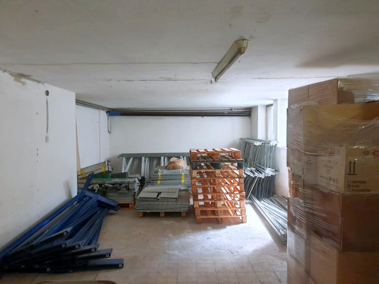 Magazzino in vendita a Padova