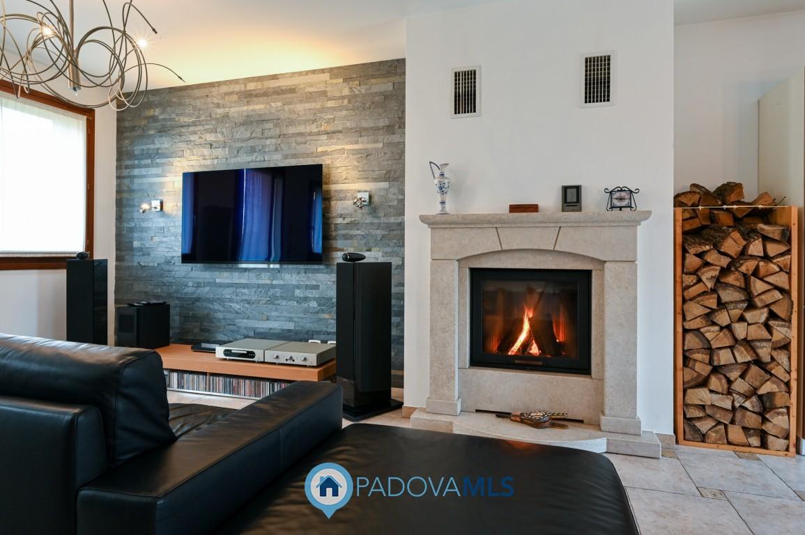 Villa a schiera in vendita a Due Carrare