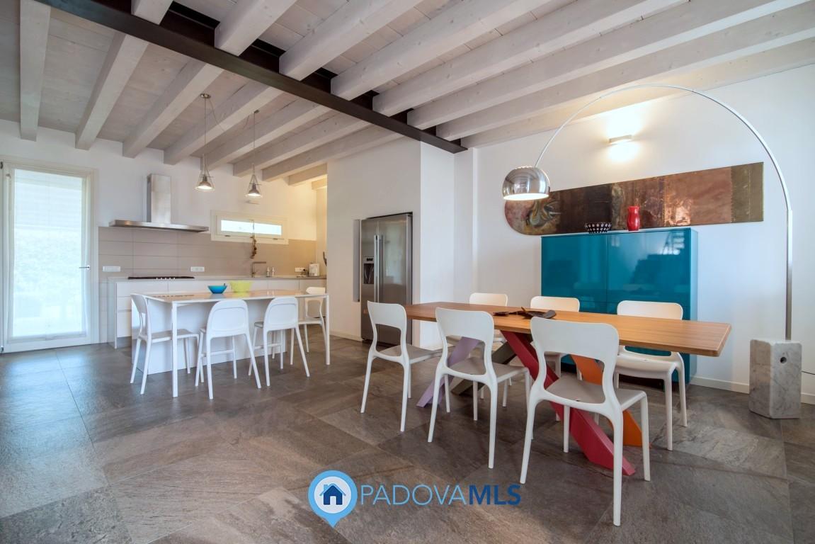 Villa in vendita a Camposampiero