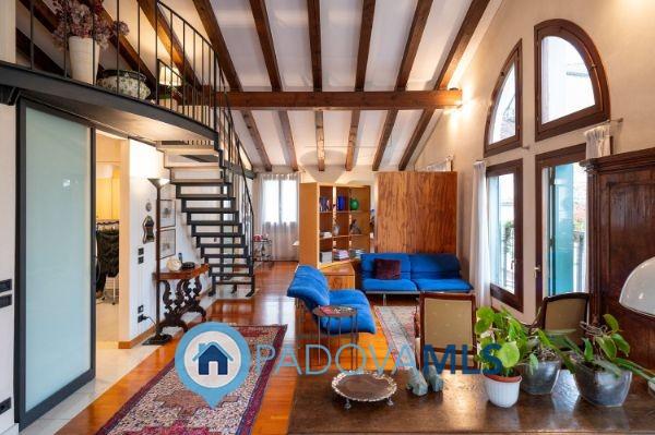 Appartamento in vendita a Padova