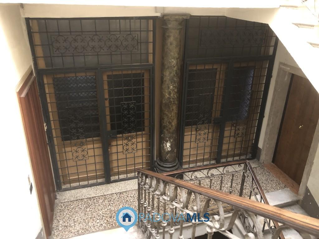 Appartamento in vendita a Padova