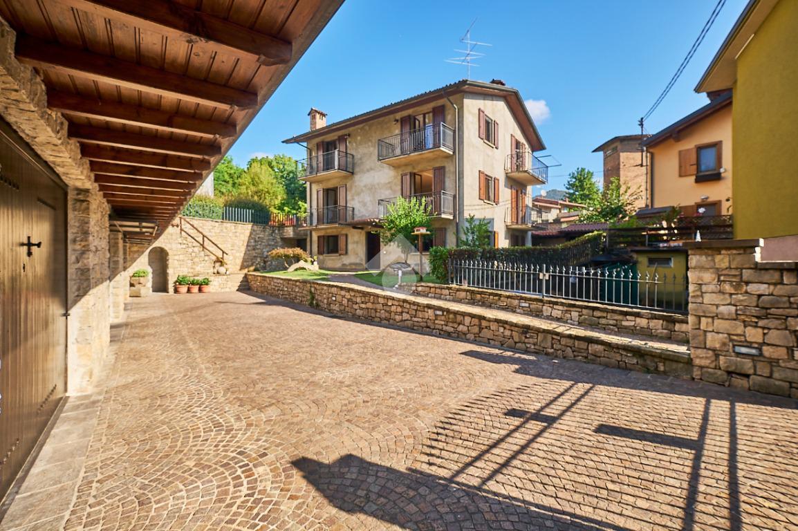 Villa in vendita a Ranica