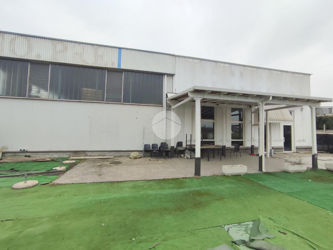 Ufficio in affitto a Passirano