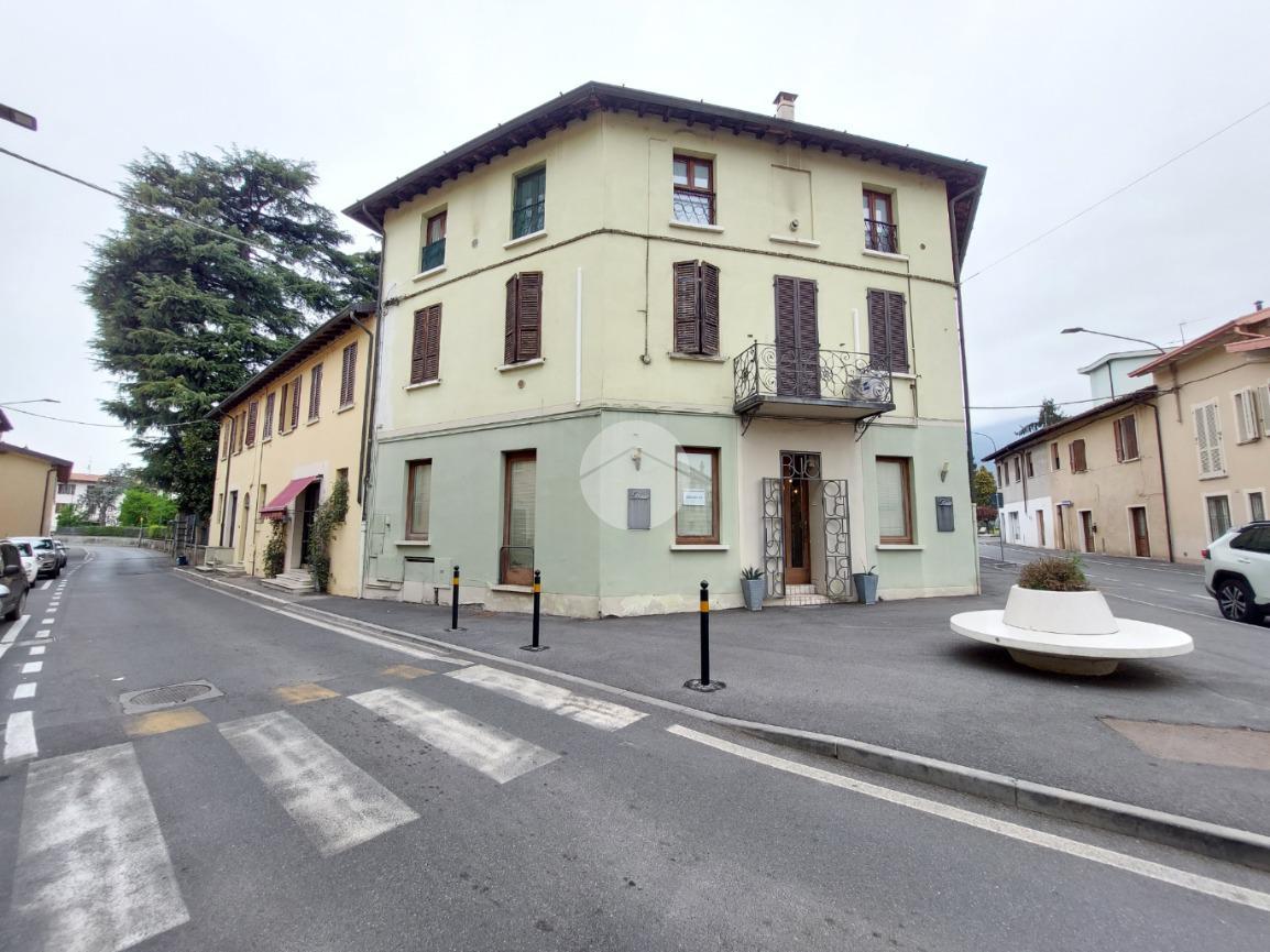 Negozio in vendita a Gussago