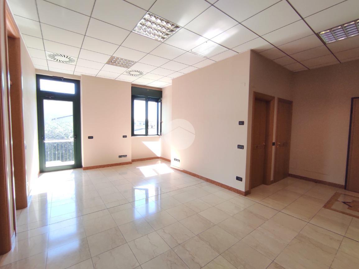 Ufficio in affitto a Cazzago San Martino