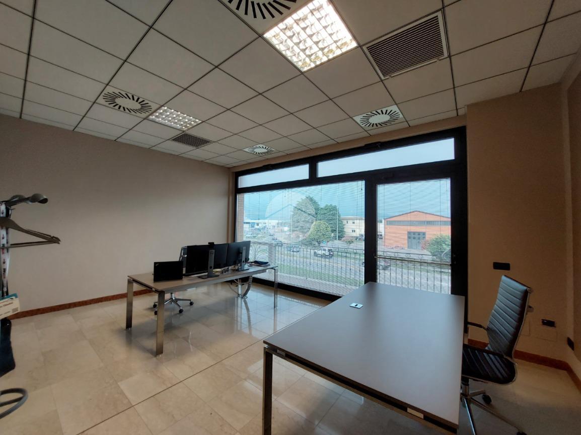 Ufficio in affitto a Cazzago San Martino Foto-7