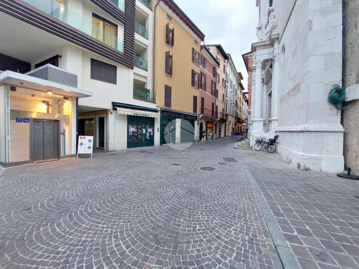 Negozio in vendita a Brescia