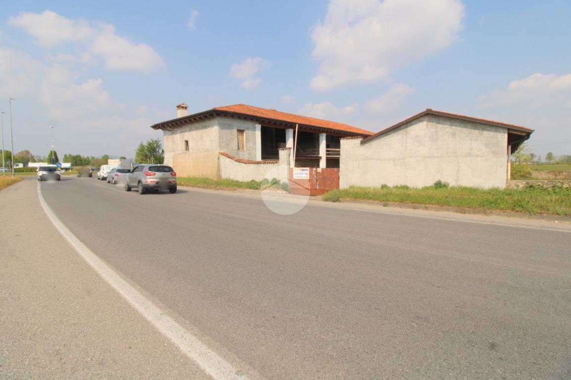 Palazzina commerciale in vendita a Rovato