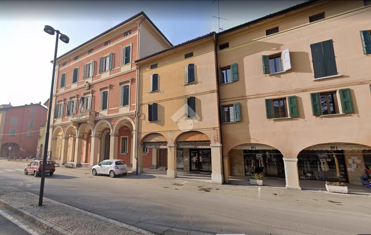 Negozio in vendita a Minerbio